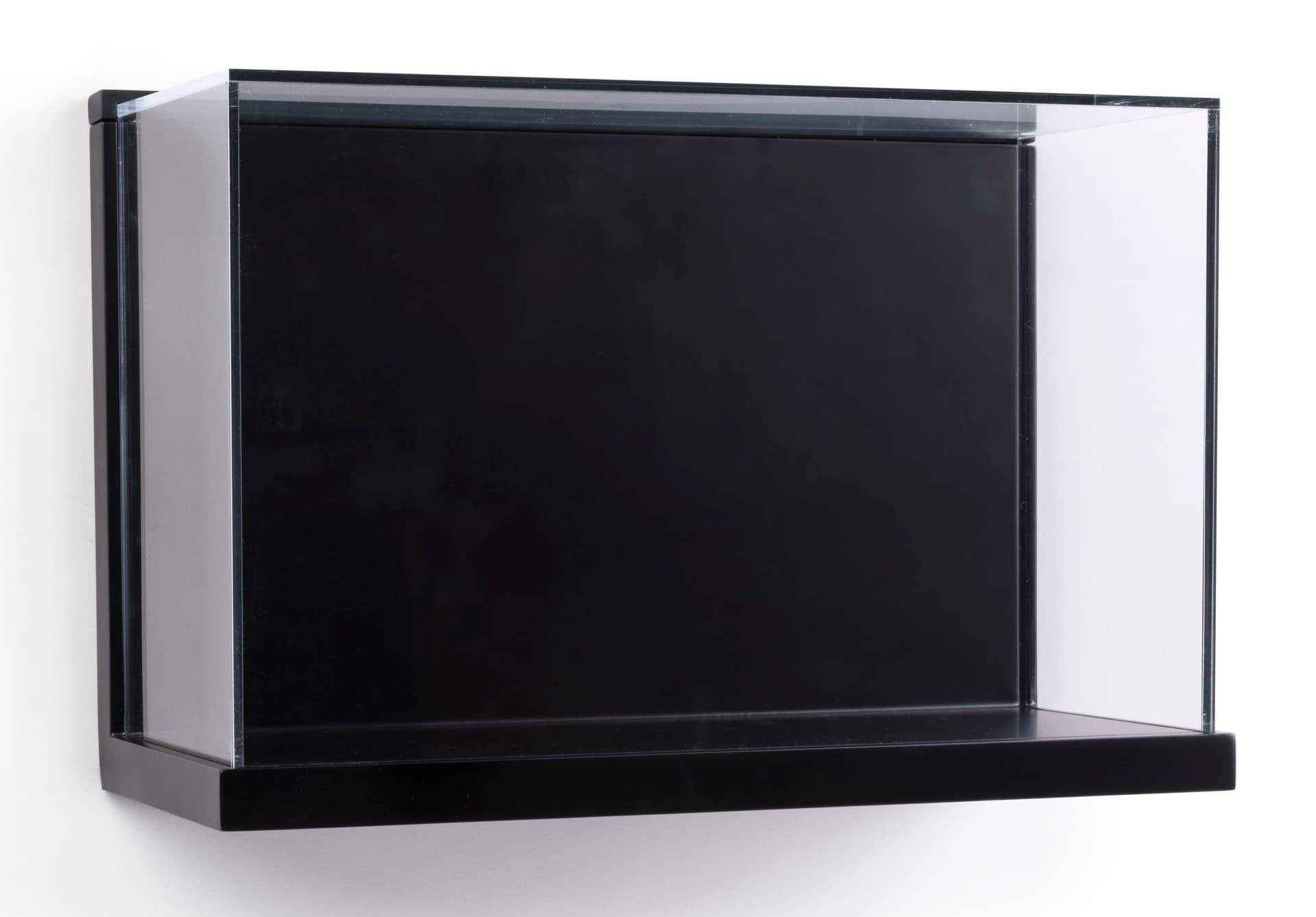 Museum Style Wall Mount Shadow Box | 17.5"W x 11.75"H x 8"D | Displays2Go