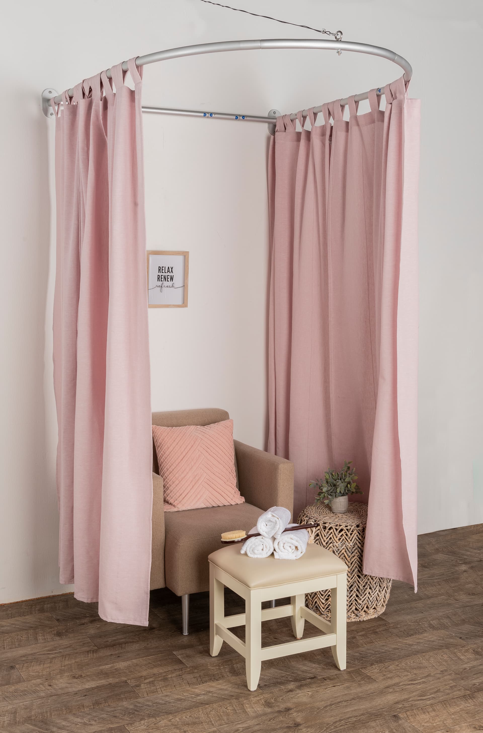 Semicircle Changing Room Kit | Quick and Easy Push Pin Assembly ...